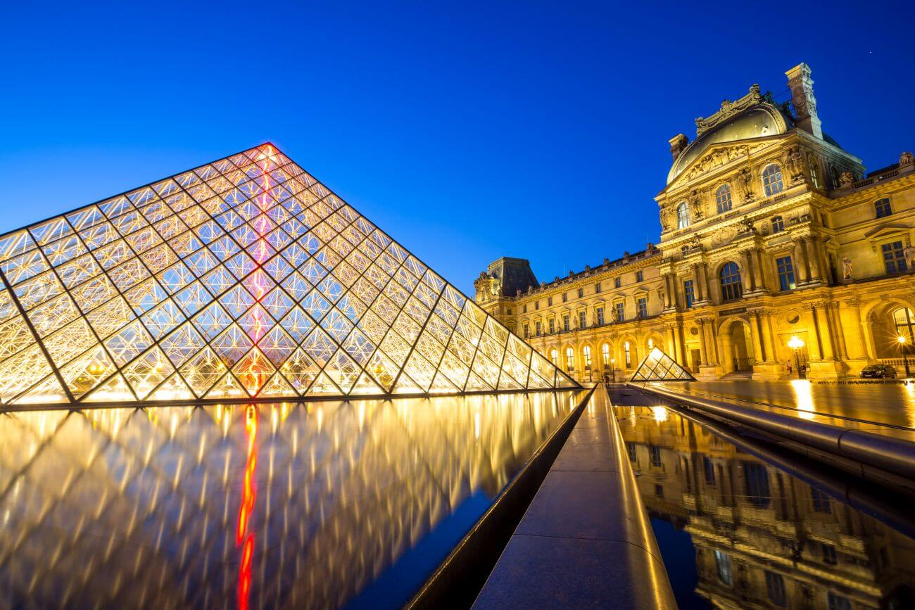 Luwr w Paryżu – jedno z najsłynniejszych muzeów - InfoPodroze24.pl